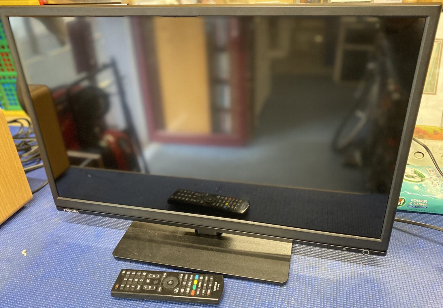 24 Inch Television | The 2nd Hand Shop